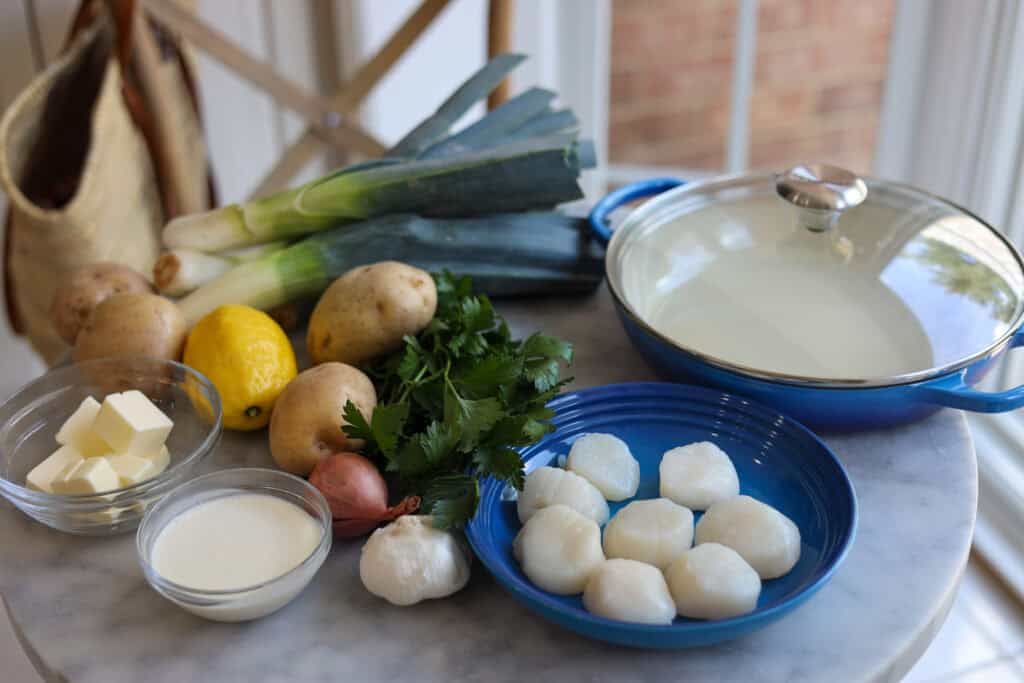 Easy Seared Scallops with Creamy Leek Fondue Recipe - Le Chef's Wife